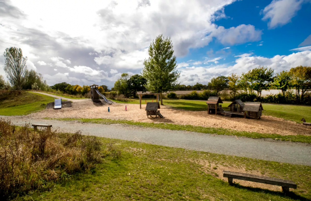 Great Notley Country Park | Essex Tourist Guide